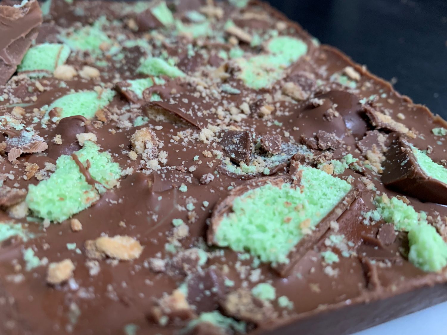 Mint Aero Belgian Chocolate Slab | Recipe